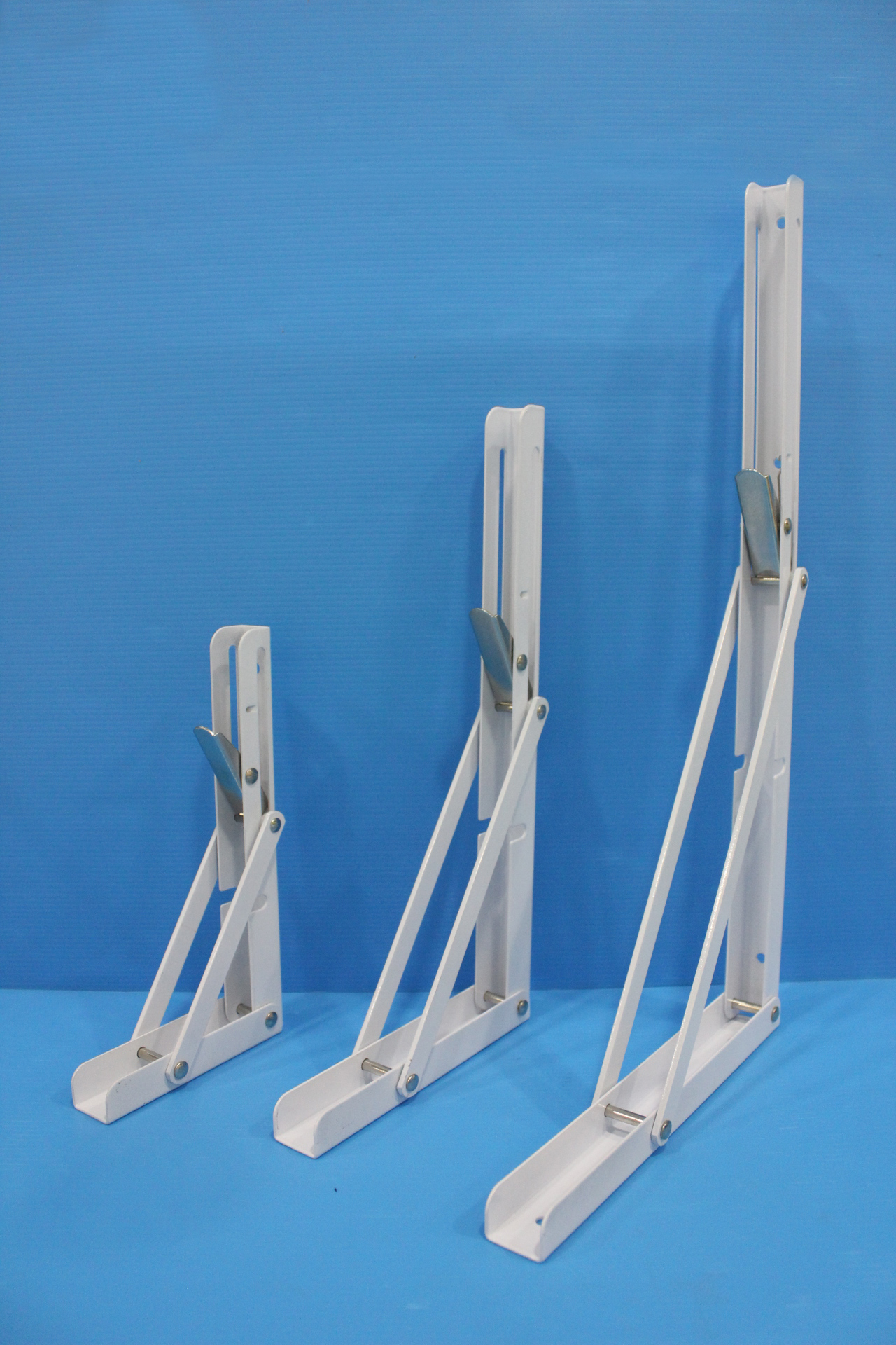 FOLDABLE L-BRACKET - 22cm x 40cm (1 PAIR/PK) - A-Tech